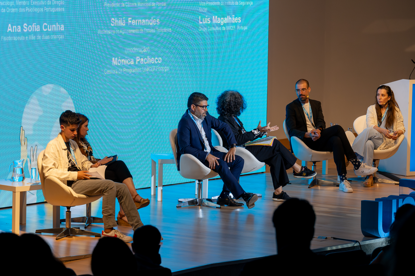 Direitos da Criança: Ação Local, Desafio Global - Conversas improváveis ...